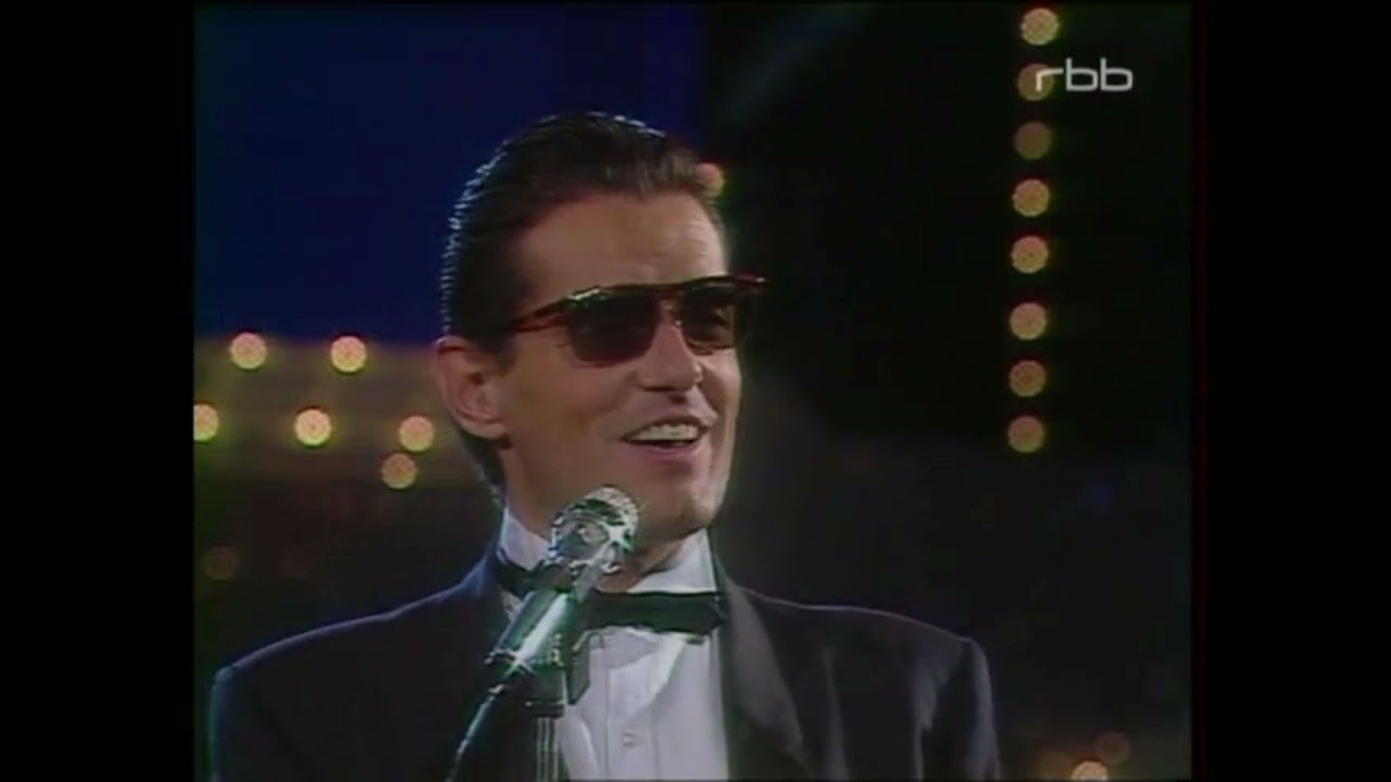 Falco - Data de Groove | Live 1990 at "Ein Kessel Buntes" - YouTube