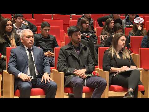 ADA Məktəbinin şagirdləri 20 Yanvar şəhidlərinin xatirəsini anıblar