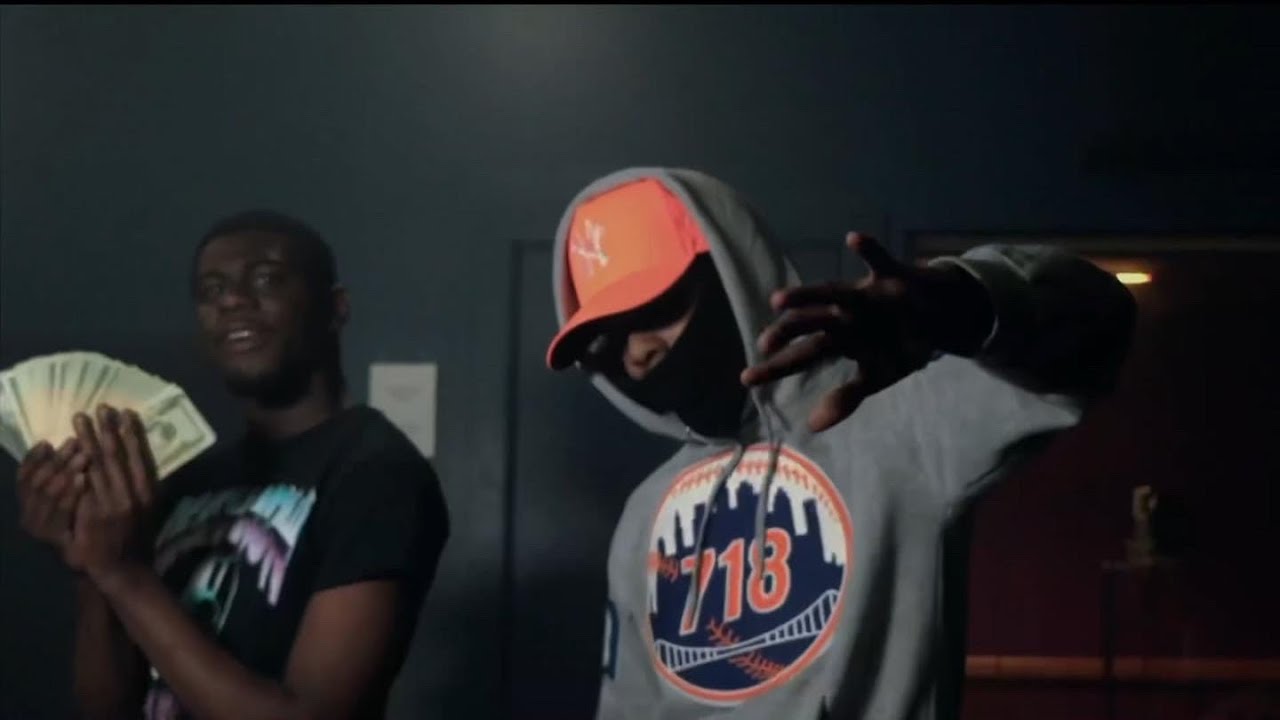 BandemicDot - Different Time Ft. Richavelli (Official Video) - YouTube