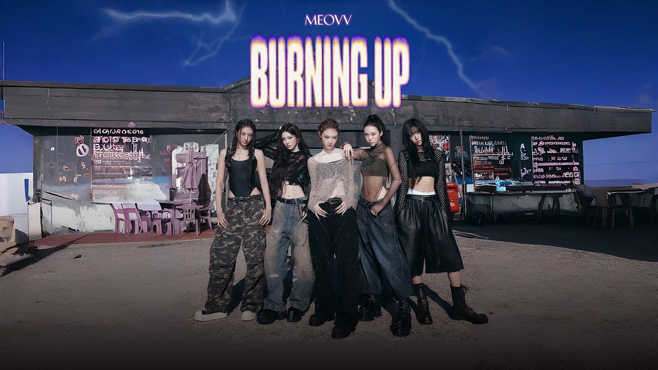 MEOVV " Burning Up " | Award Show Perf . Concept