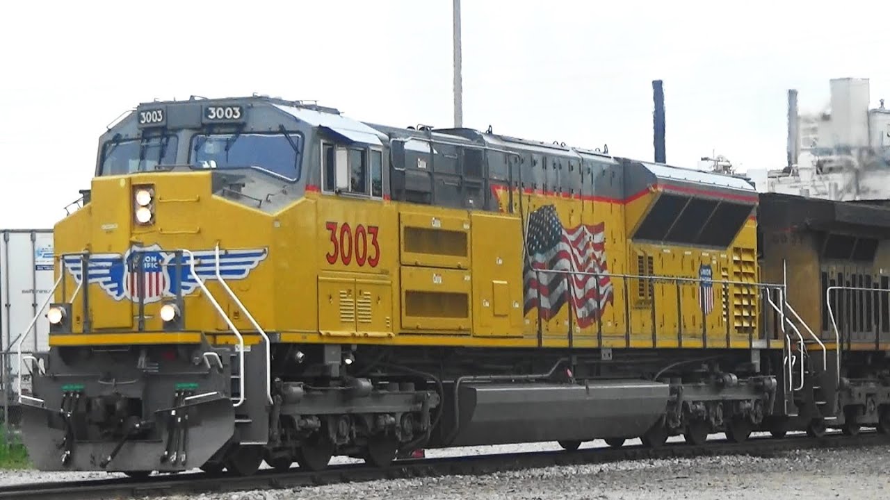 UP 3003- Tier 4 ACe & CP 2239, Davenport, IA 7/1/20 - YouTube
