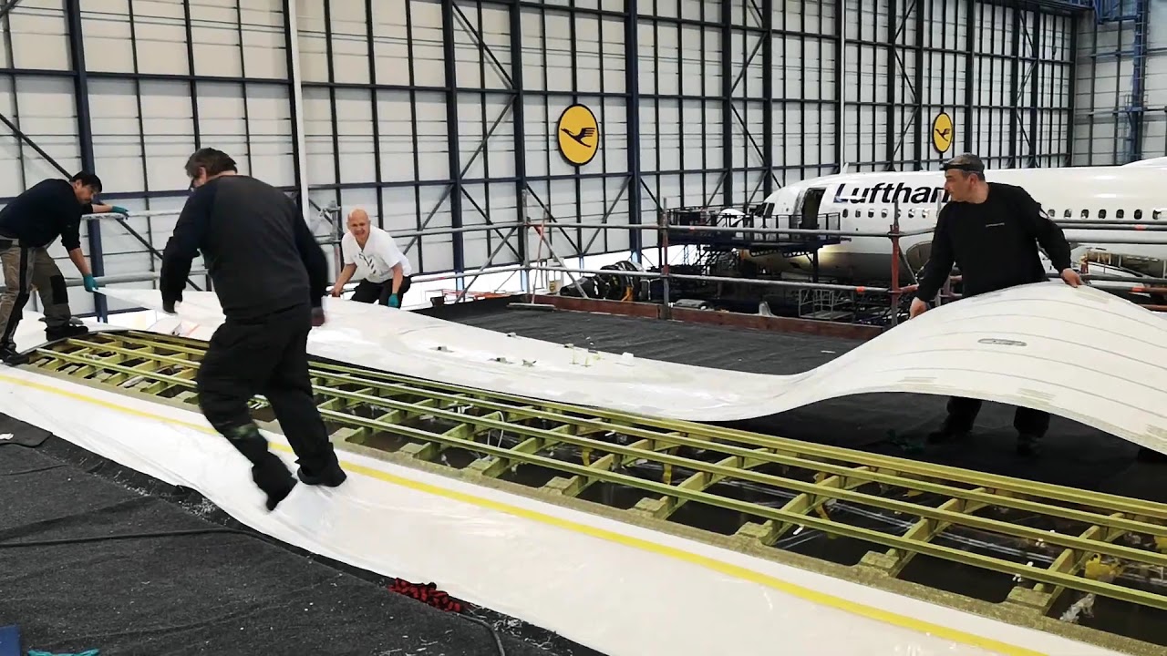 B737 Skin change - YouTube