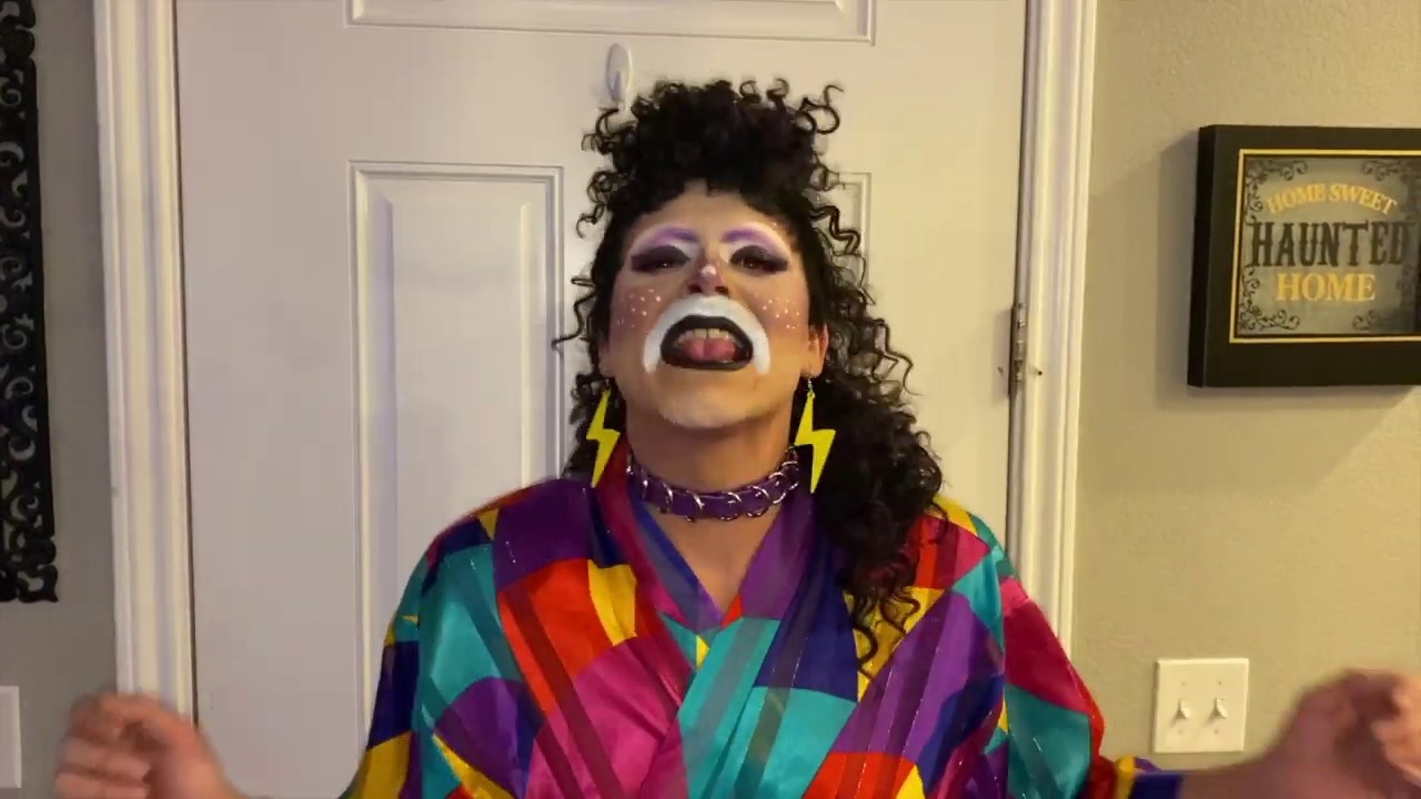 IZZY DEAD brunchBITCH 5.23 - YouTube