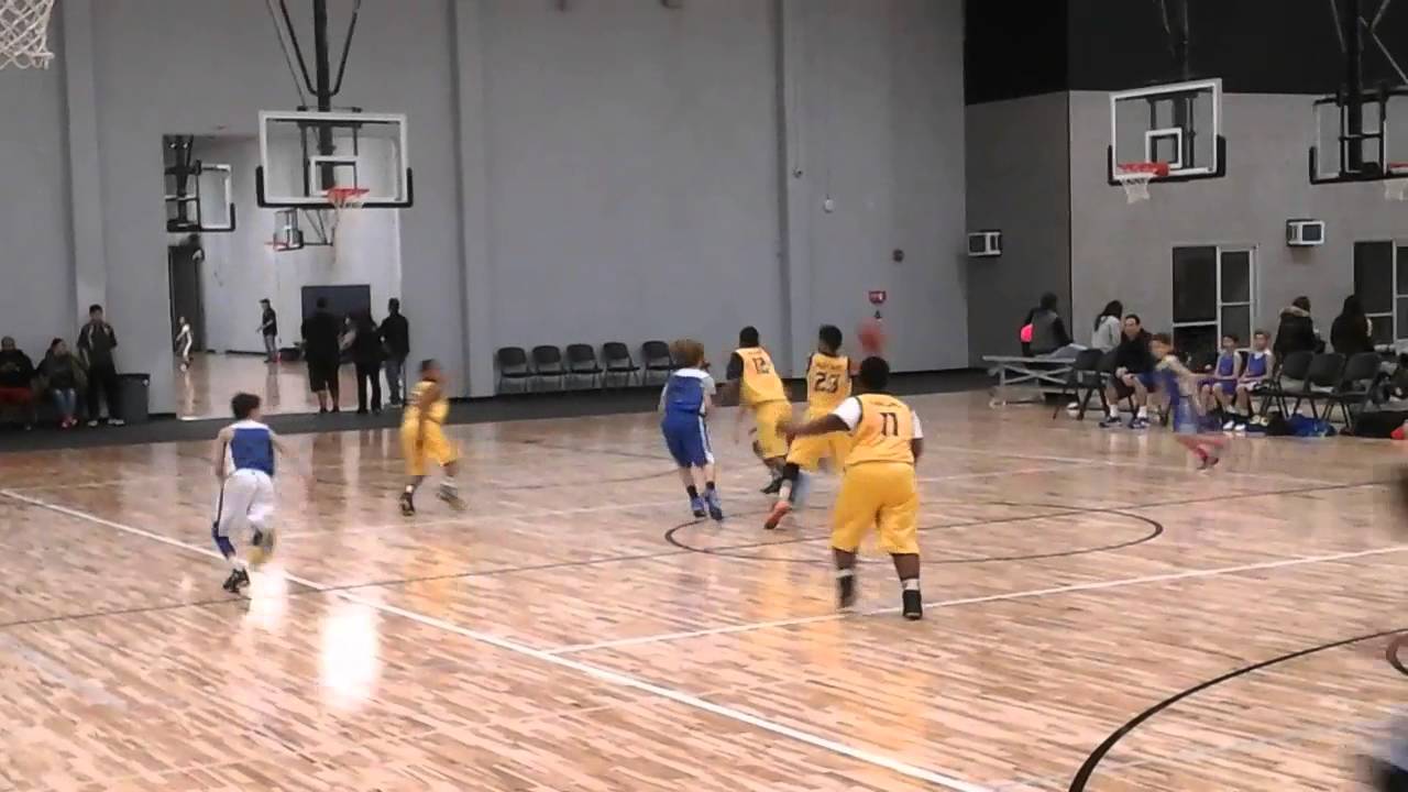 11-Year-Old Basketball Player Jalen Newhouse - YouTube