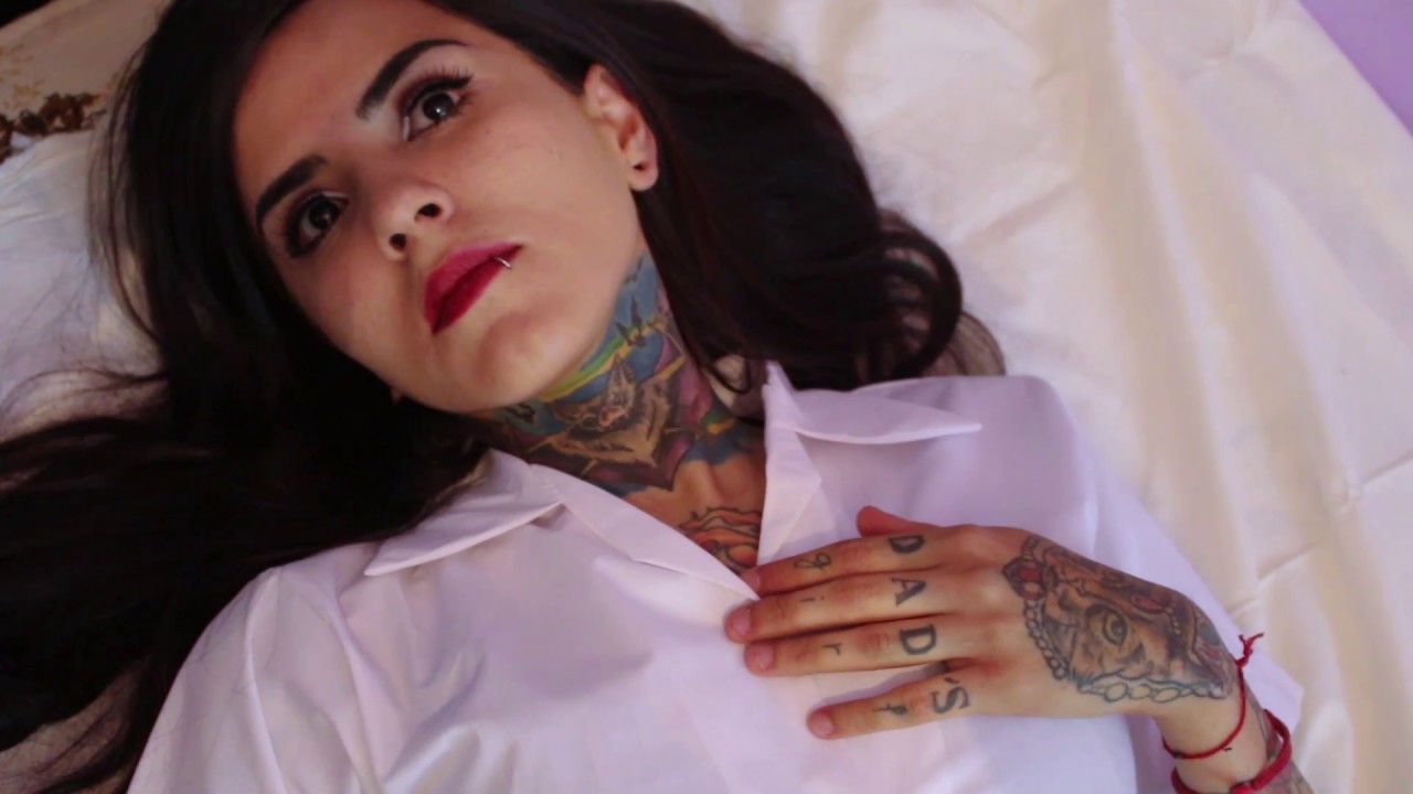 Roswell - The Missing Frame - 04 4.Ghoulia - YouTube