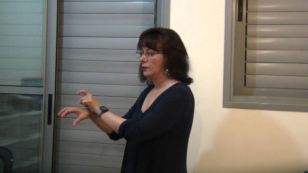 ASL: Scorpion עקרב - YouTube