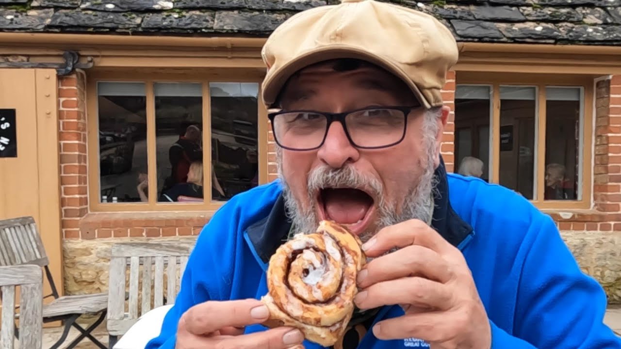 The Breakfast Crew Motorbike ride out. Very WET roads, Lots of Fun ...