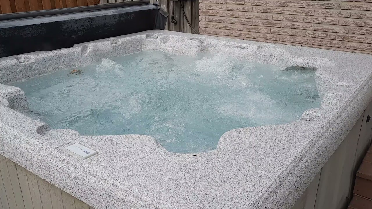 maax elite spa - YouTube