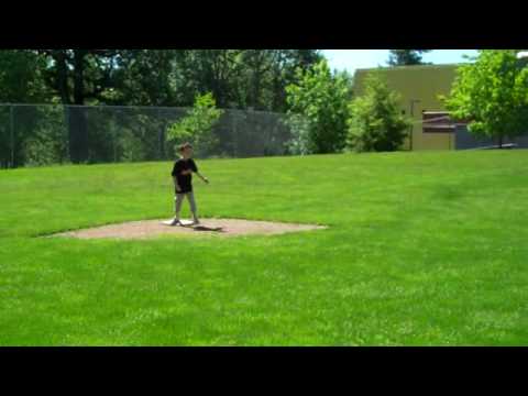 BASEBALL / SOFTBALL PICKLE BASE RUNING GAME - YouTube