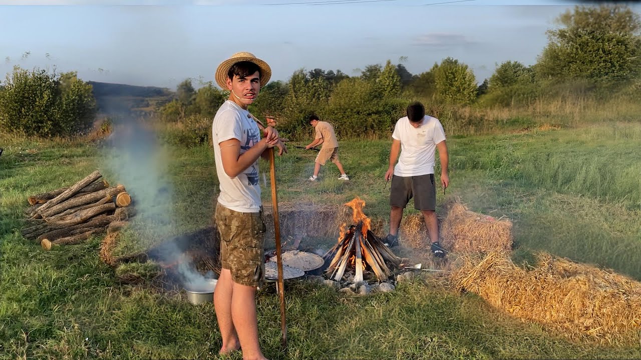 KAMPING DUKE BERE FLI - YouTube