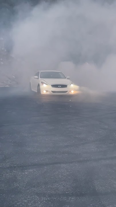 G37 Coupe Swinging #g37nation #drift - YouTube