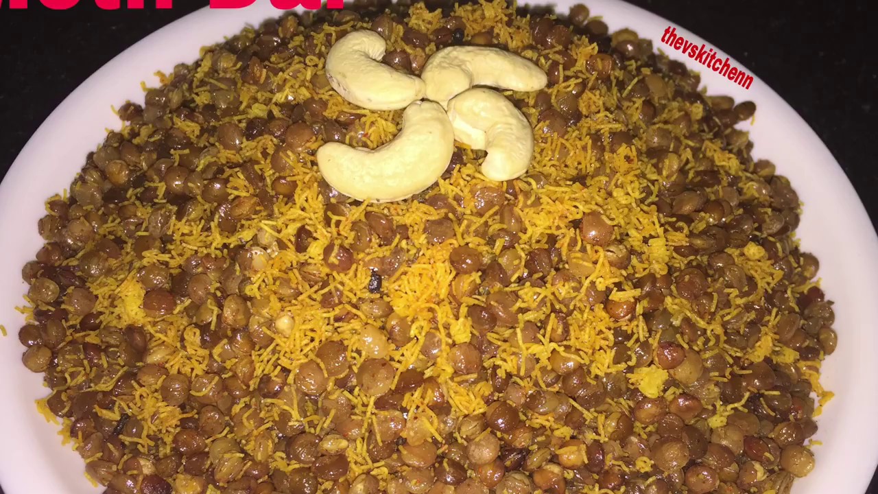 घर पर बनाये "मोठ दाल"[ Moth Dal ]बड़ी ही आसानी से || Moth Dal recipe ...