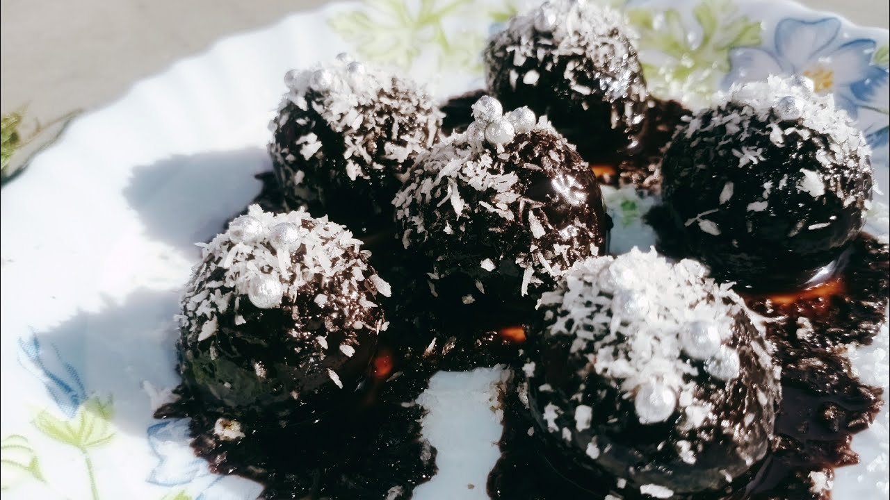 How to make Chocolate Biscuit Balls Tasty chocolate Balls Recipe /Juhi ...