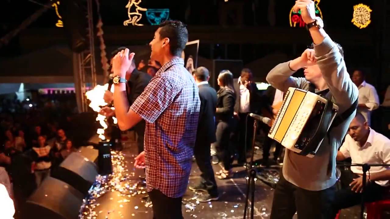 Paro de mi Corazón JUNIOR VARGAS FT HBERT VARGAS from YouTube - YouTube