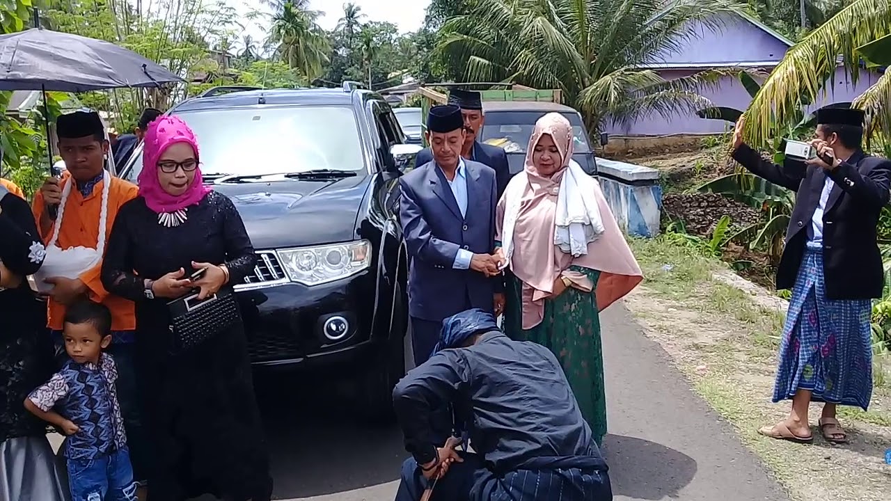 Prosesi Angngaru - YouTube