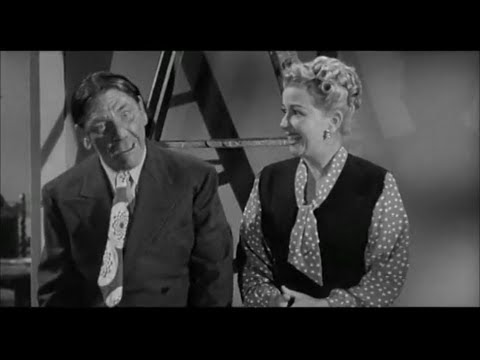 Shemp's Ad-libs Delight Christine McIntyre In "Of Cash and Hash" (3 ...