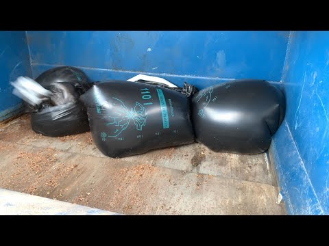 Compactor with loud popping bags (Full HD)