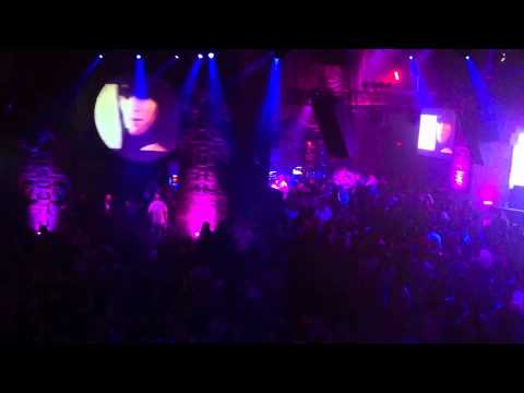 Night at The Mayan in Los Angeles, California - YouTube