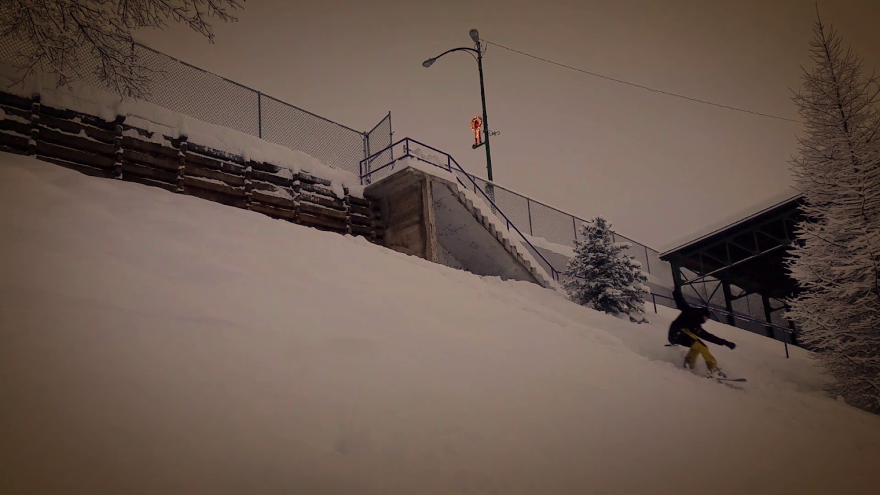Urban Snowboarding - YouTube