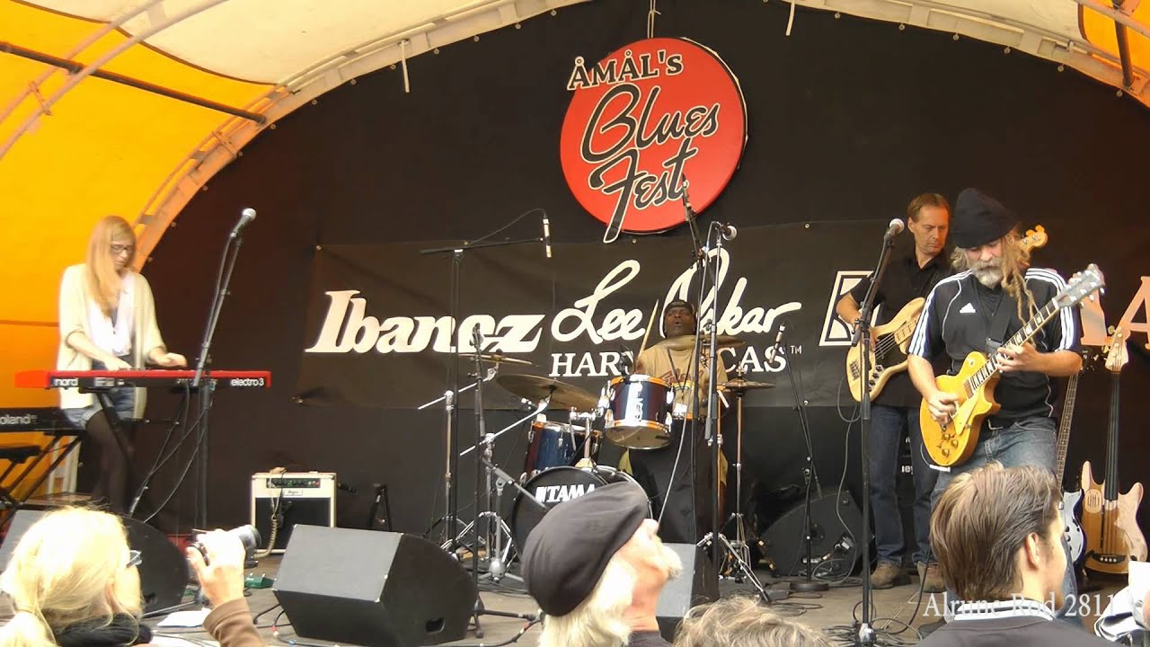 Maxi Dread - The Blues Ain't Nothing (2012) - YouTube