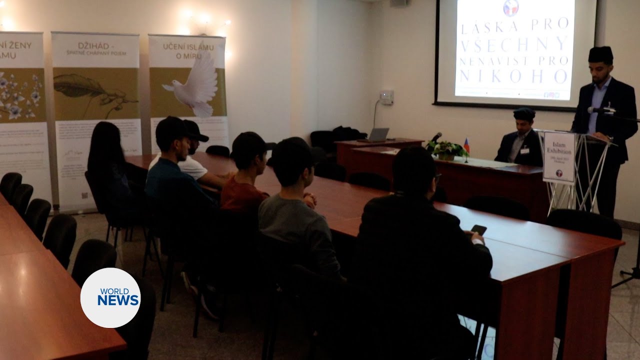Islam Exhibition held in the Czech Republic - YouTube