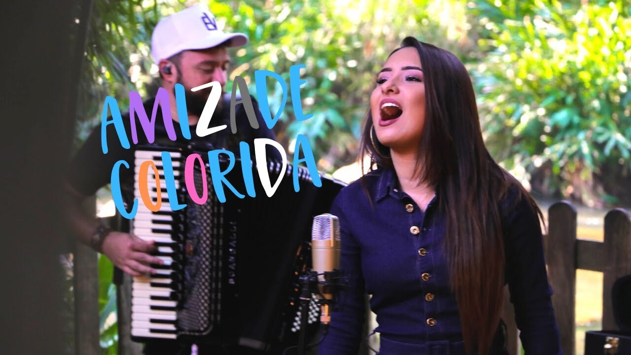 Erika Vitoria - Amizade Colorida (clipe oficial) - YouTube