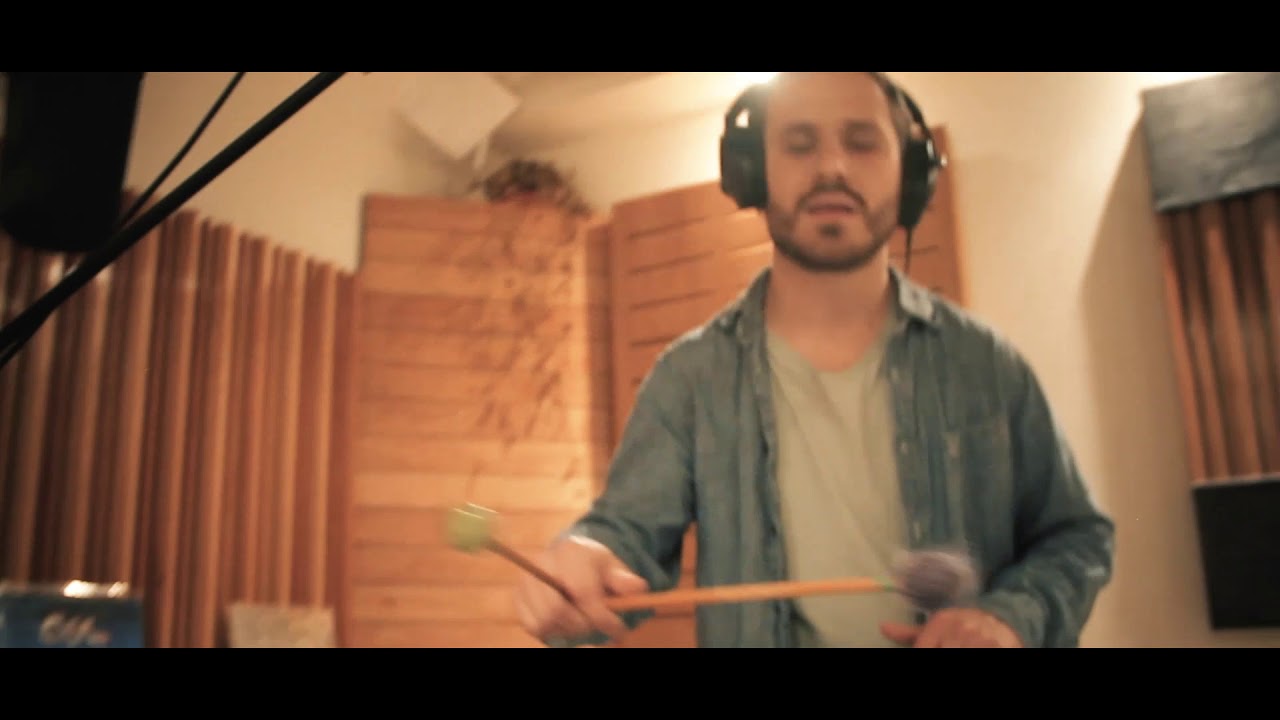 Maxi Nathan y Manu Ojeda - Make me cry (Jacob Collier) - YouTube