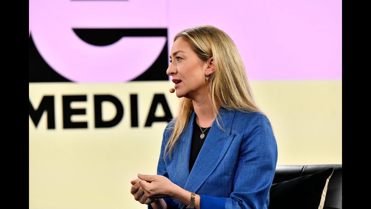 Whitney Wolfe Herd at Code 2023 - YouTube