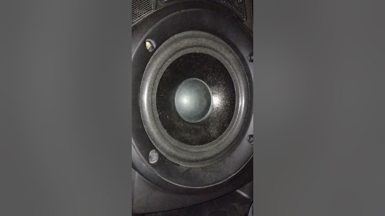 Low Bass / Sony Ss-W550G - YouTube