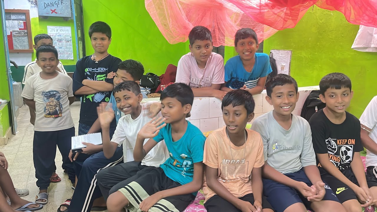 HAPPY HOURS CELEBRATION 🥳 WITH CLASS VI STUDENTS OF HOLDING HOUSE 🏠 ...