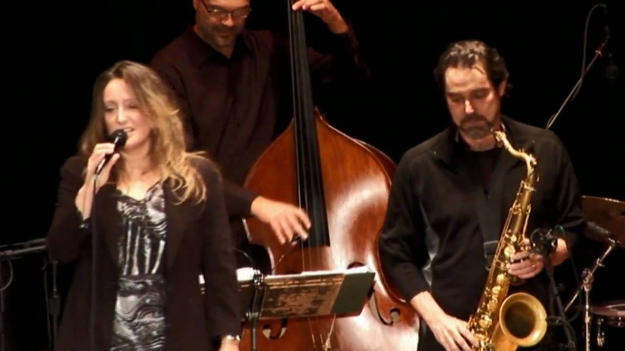 Janet Planet - Like Someone in Love - YouTube