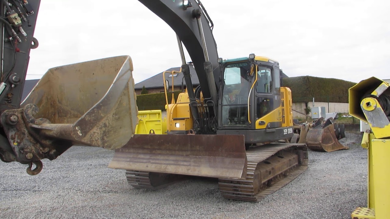 Volvo ECR 235 DL - 2012 - 8756 - YouTube