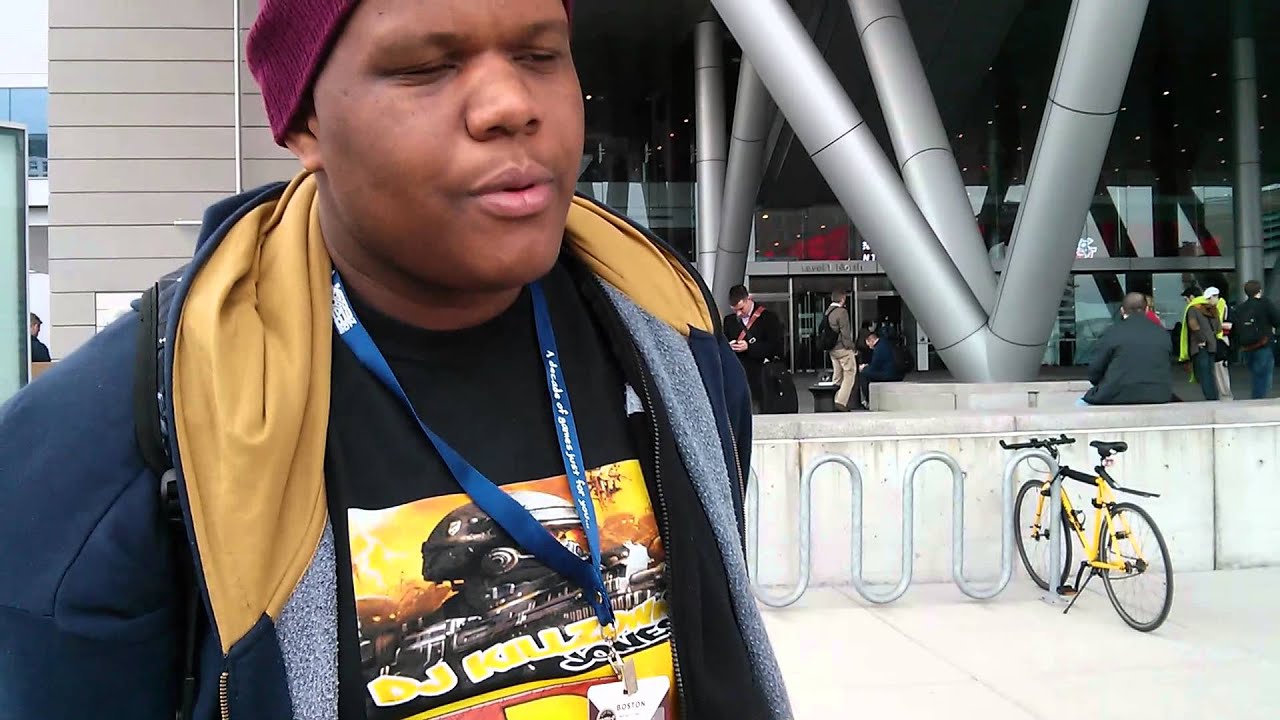 Pax East 2014 - Intro : DJ KILLZOWN JONES - YouTube
