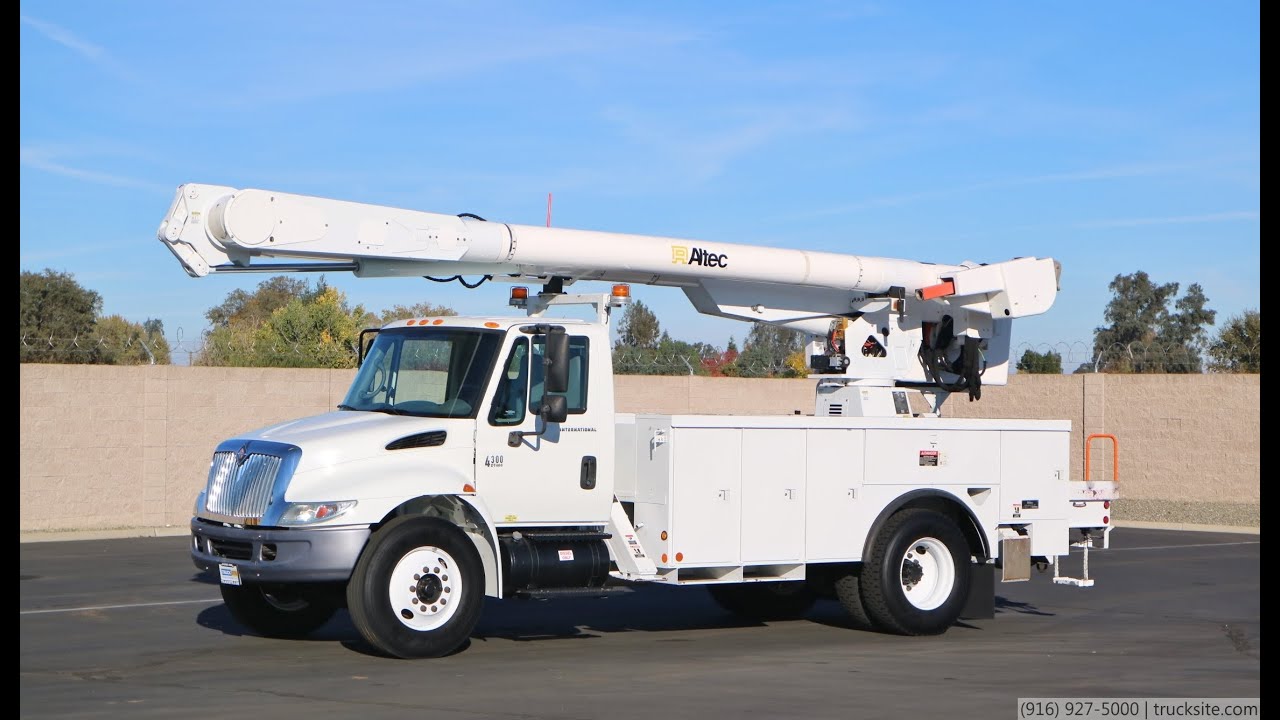 2007 International Altec AM855-MH Overcenter Bucket Truck - YouTube