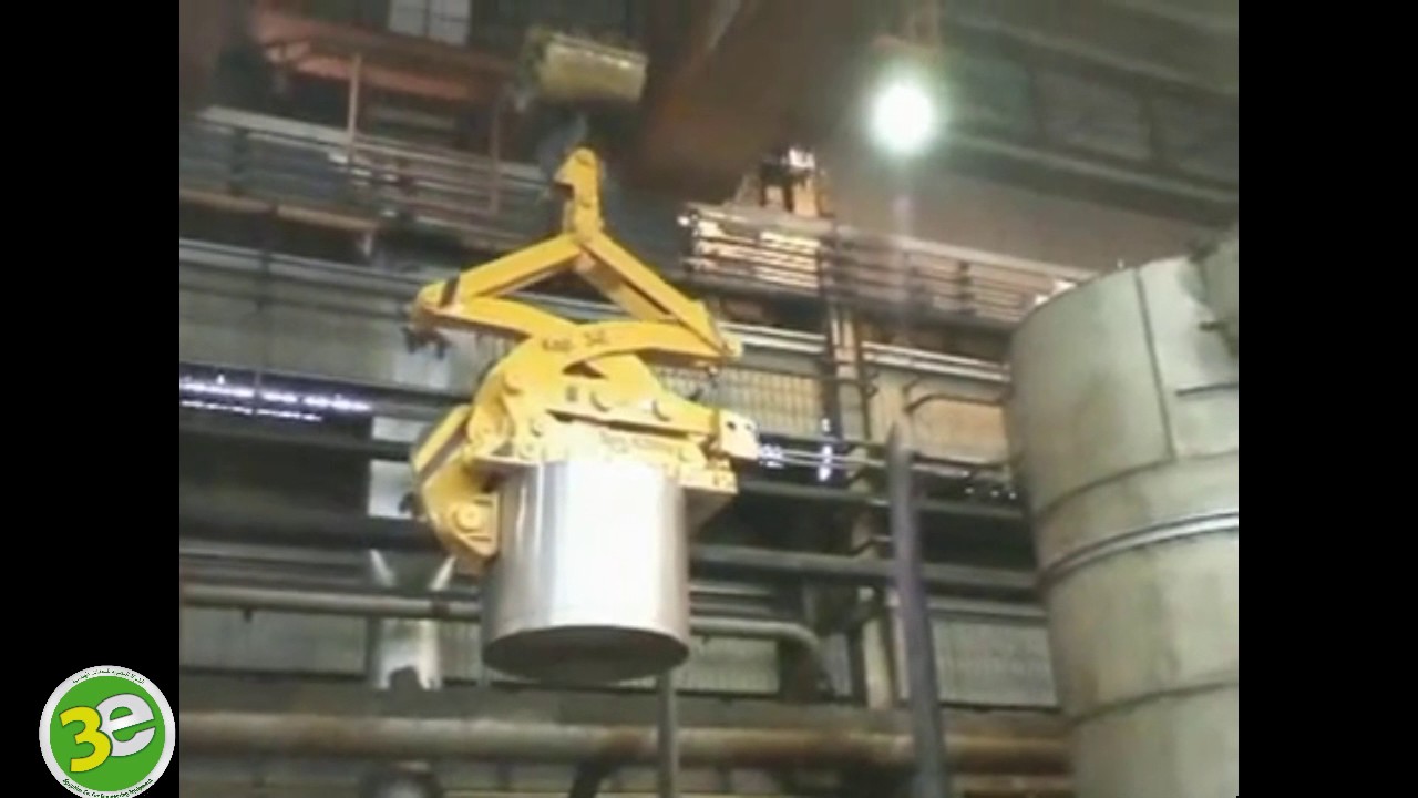 Automatic Vertical Coil Tongs with anti scuffing at work - YouTube