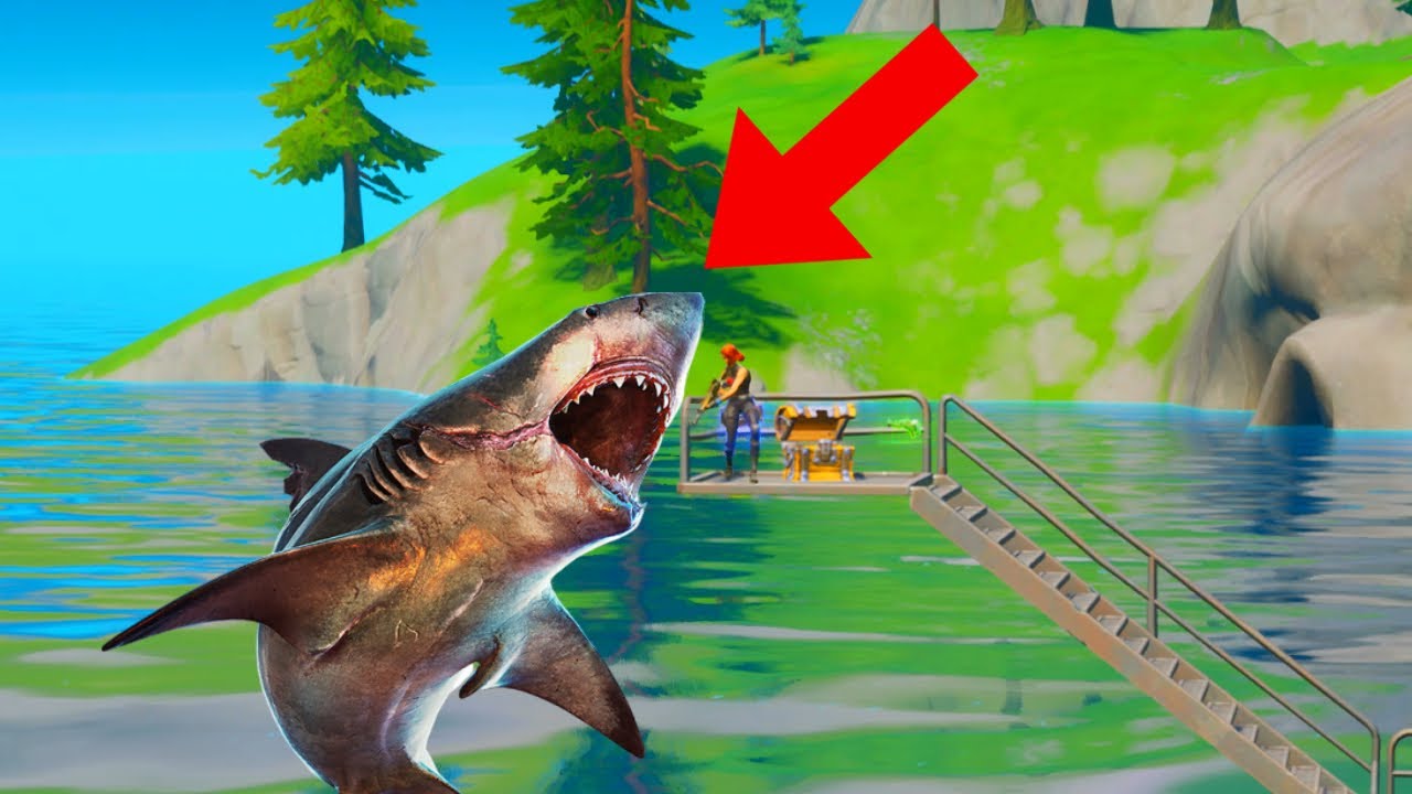 I GOT ATTACKED BY A SHARK IN FORTNITE (Fortnite Chapter 2 Season 3 ...