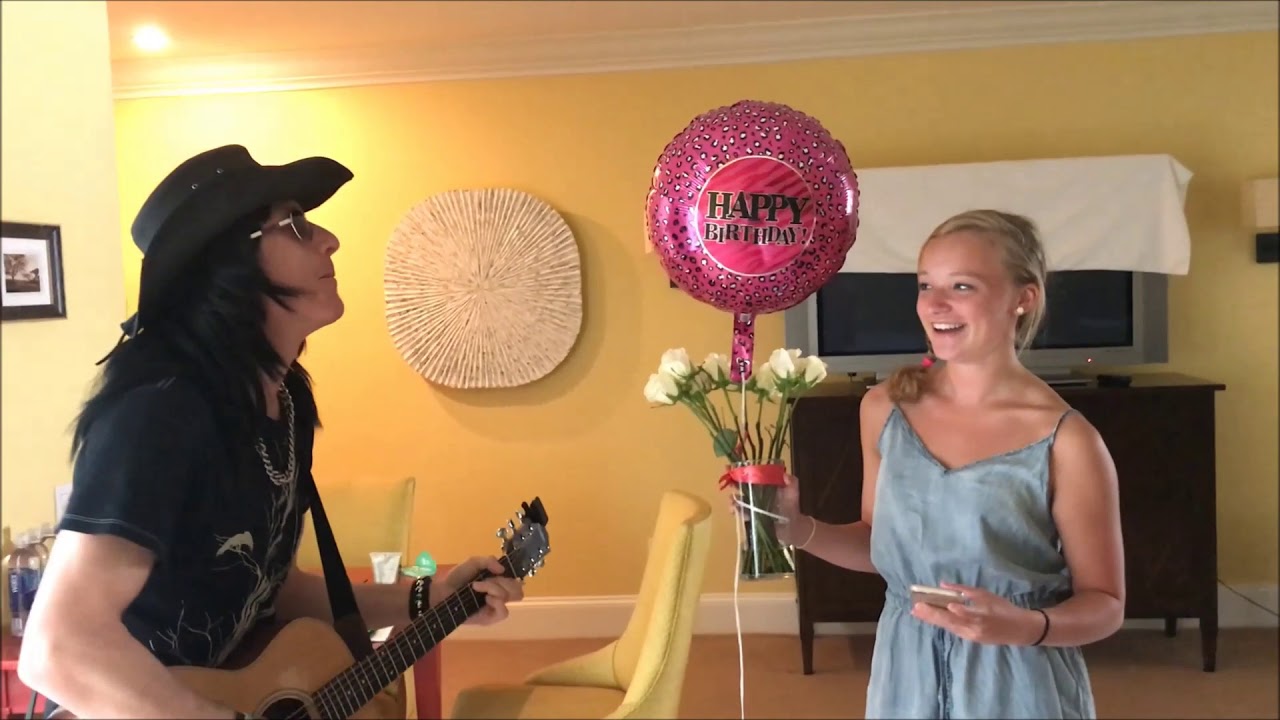 Ava Gets a Rockstar Singing Telegrams Los Angeles - YouTube