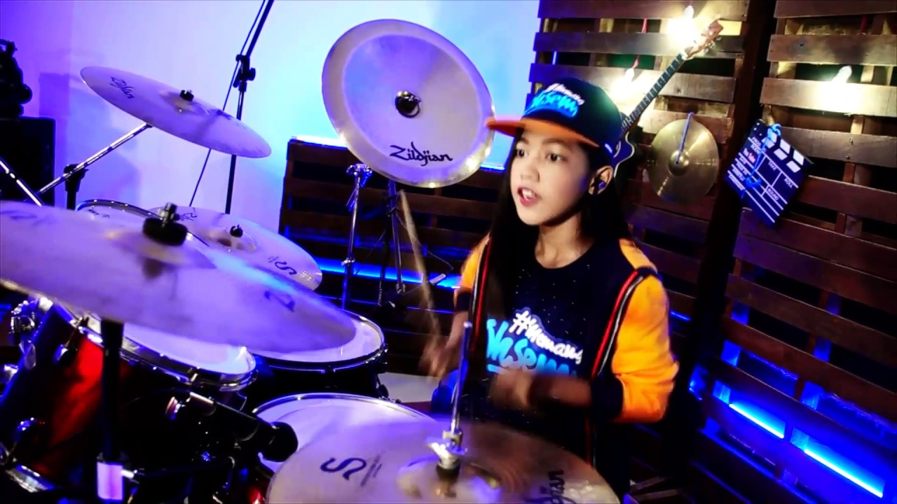 Shake It Off Intrumental - Nur Amira Syahira #memangOHSEM - YouTube