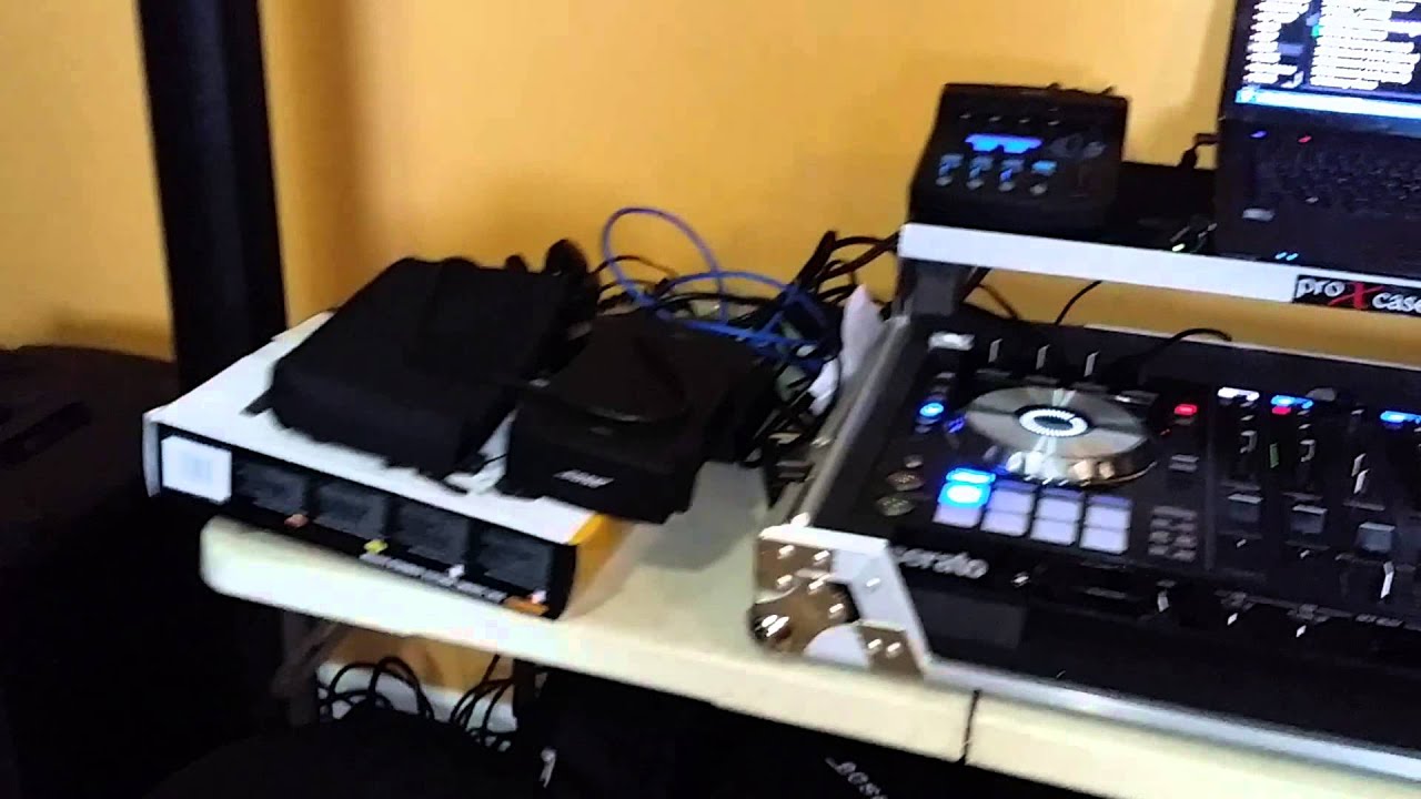 Bose L1 model 11 with b2 - YouTube