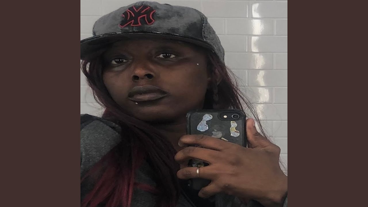 gully creepa - YouTube