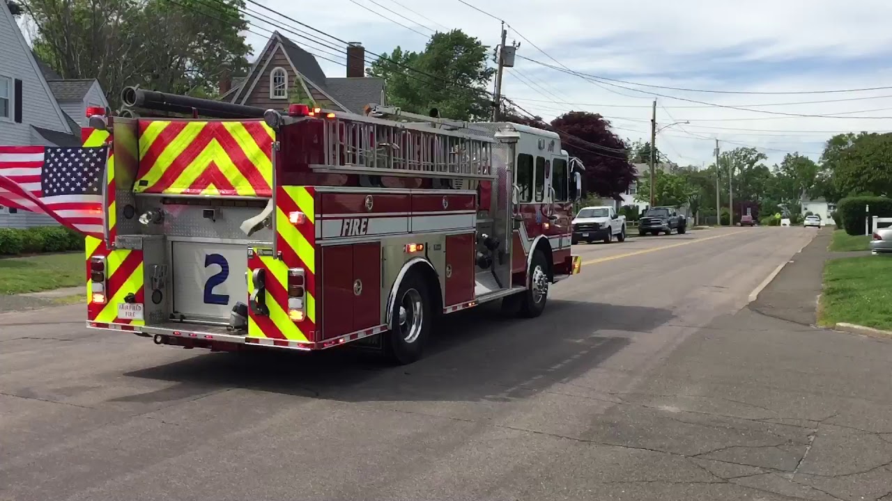 Fairfield, CT Engine 2 responding to an EMS call - YouTube