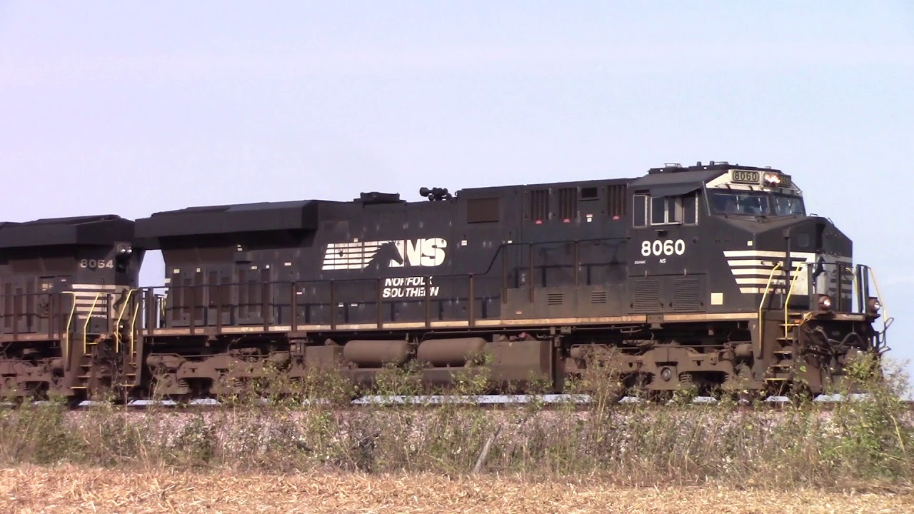 NS 8060 East in Cameron, IL 9/24/20 - YouTube