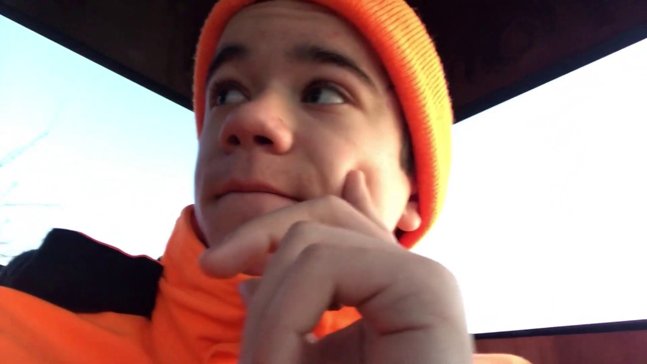 Shot my first deer (Wisconsin deer opener 2019) - YouTube