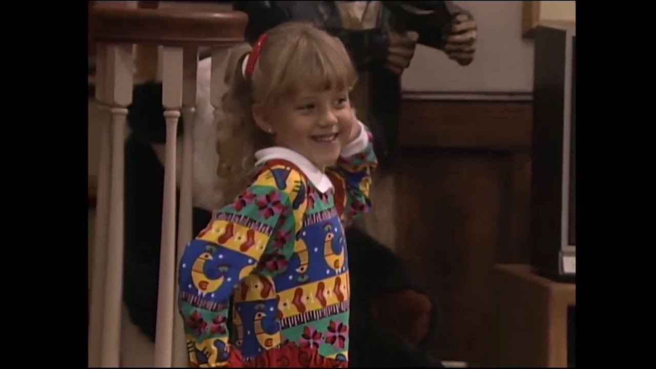 Full House - The girls model their new clothes for dad - YouTube