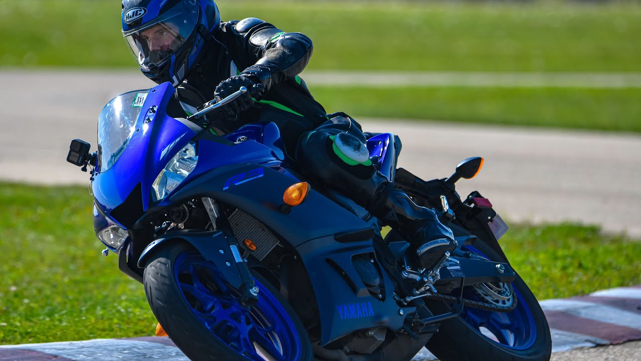 First Time At Race Track On Yamaha R3!!! - YouTube