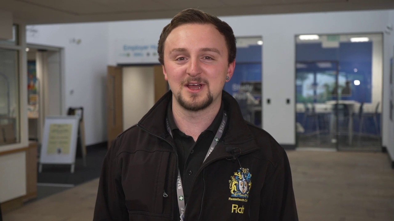 What can I expect from the student life at Reaseheath? - YouTube