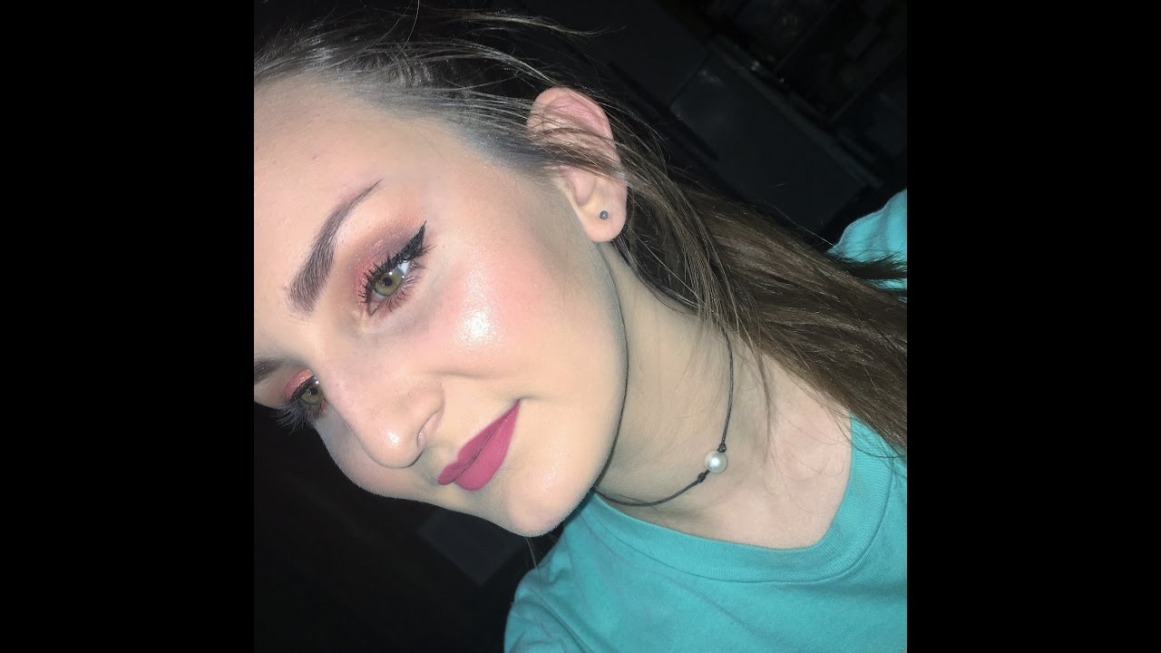 Bold Red Eyeshadow with Winged Liner//Makeup Tutorial - YouTube