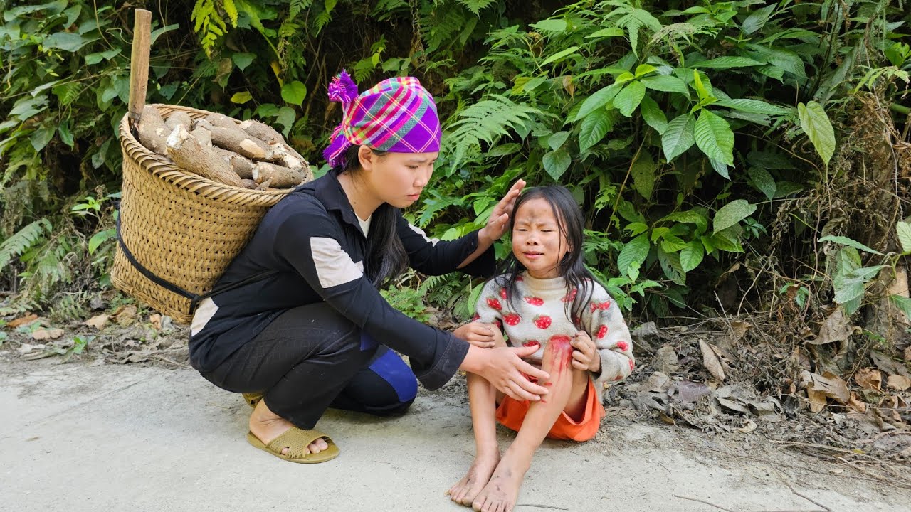 Kind-hearted single mother accidentally rescued a little girl who was ...