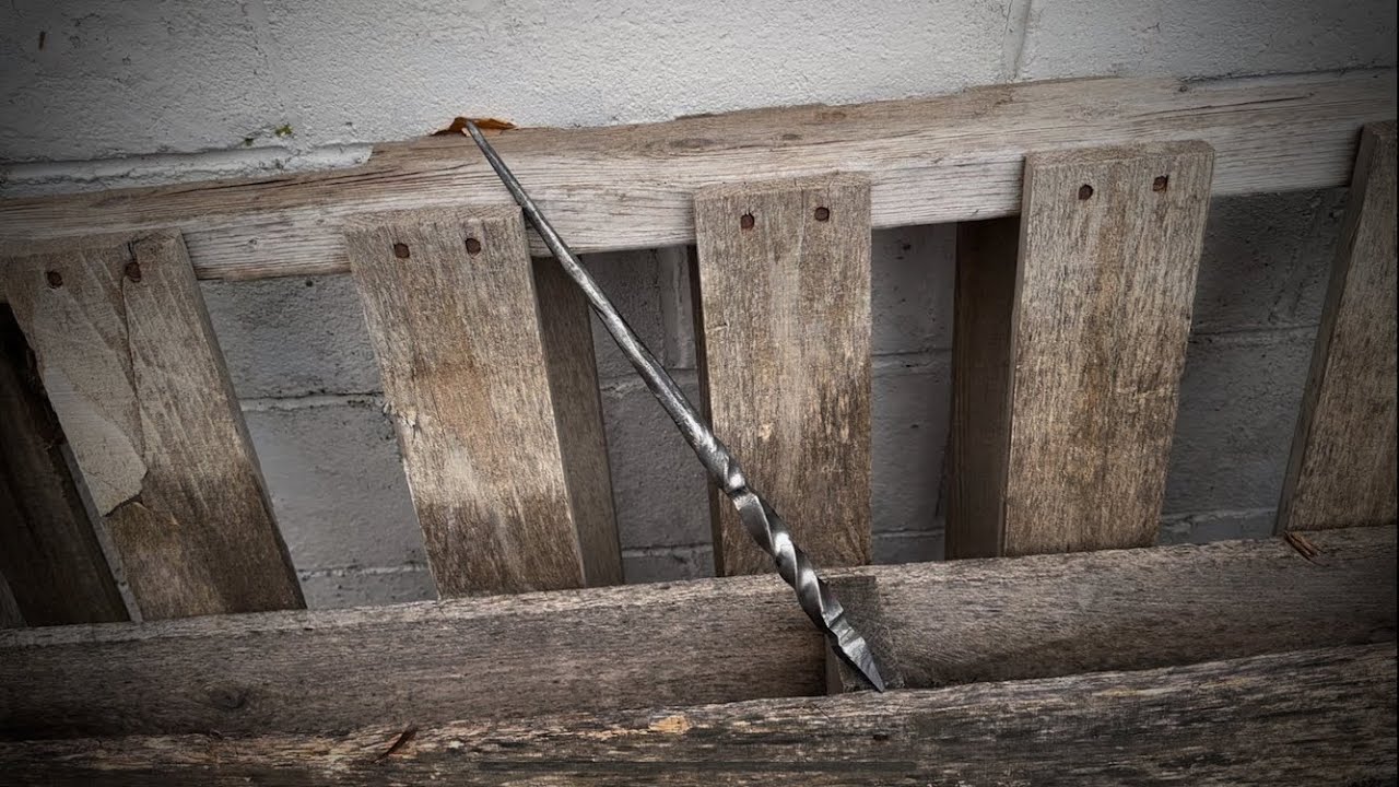 How to forge a wizard’s wand - YouTube