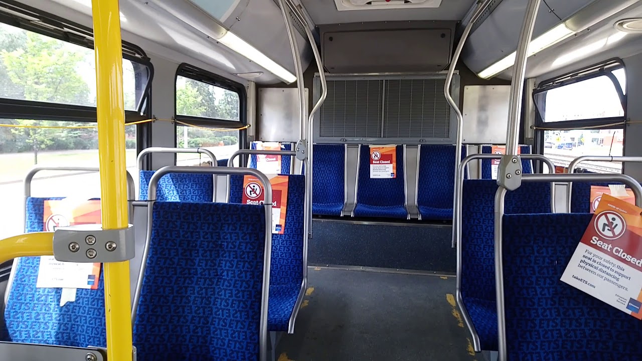 ETS Bus 2009 New Flyer D40LFR #4866 On 33 Southgate - YouTube